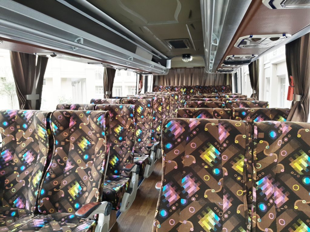 MEDIUM BUS 31 Seater | Bus Pariwisata Melody Transport